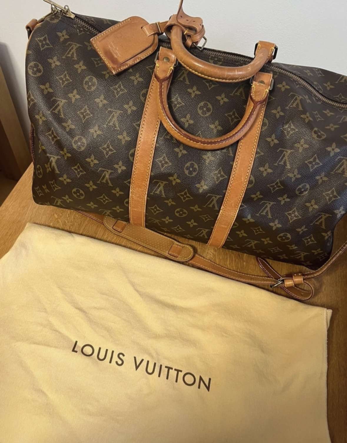Louis Vuitton Keepall 50 - VIP LUXURY